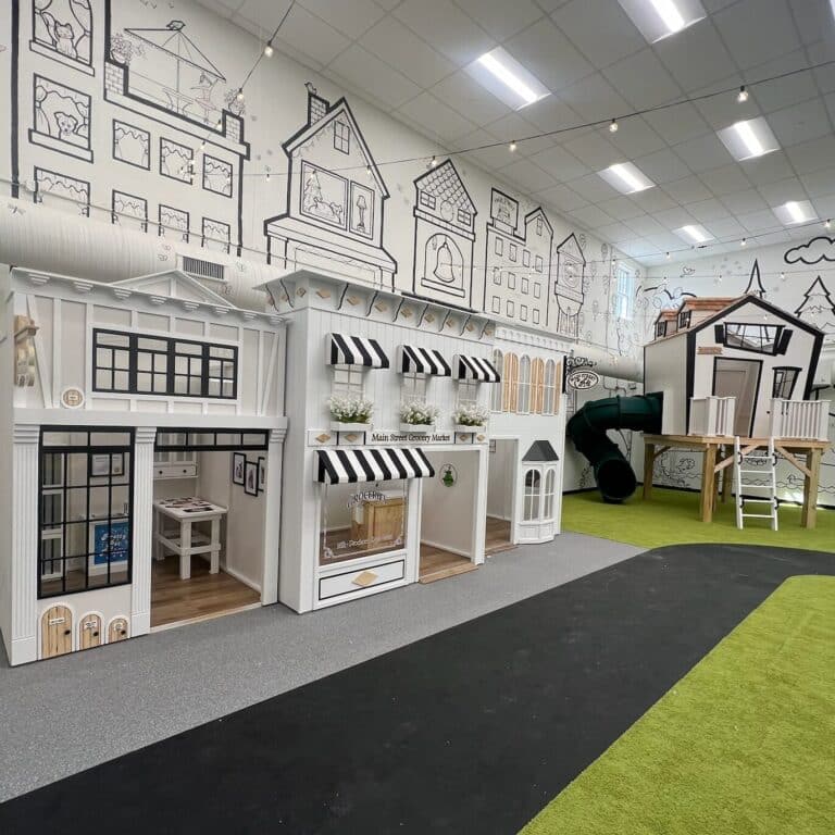 Lilliput Play Homes | Indoor and Outdoor Children's Playhouses